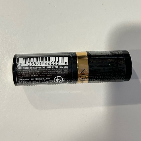 Revlon | Makeup | Nwt Revlon Super Lustrous Lipstick Crme Finish In ...
